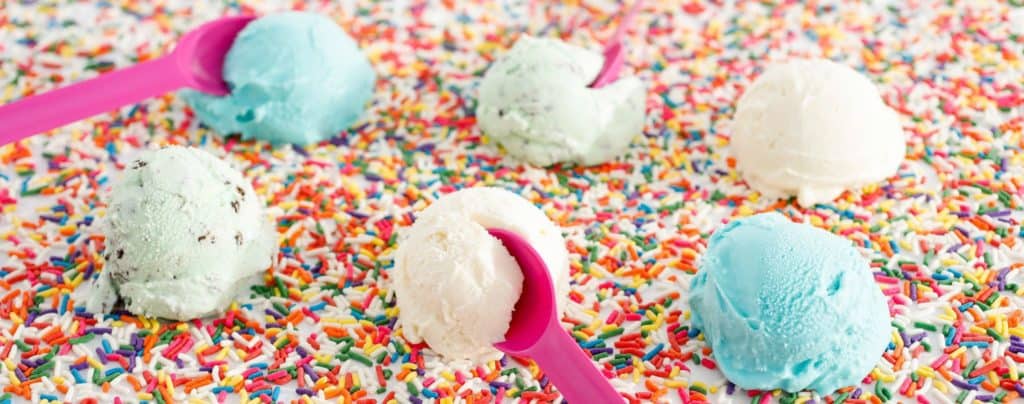 SUPER-PREMIUM ICE CREAM - Chocolate Shoppe Ice Cream